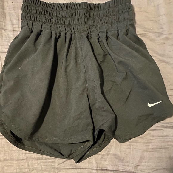 Nike | Shorts | Black Nike High Rise Shorts | Poshmark